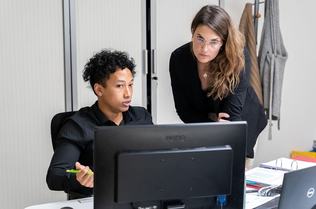 Le spécialiste de la grande distribution - Vertex